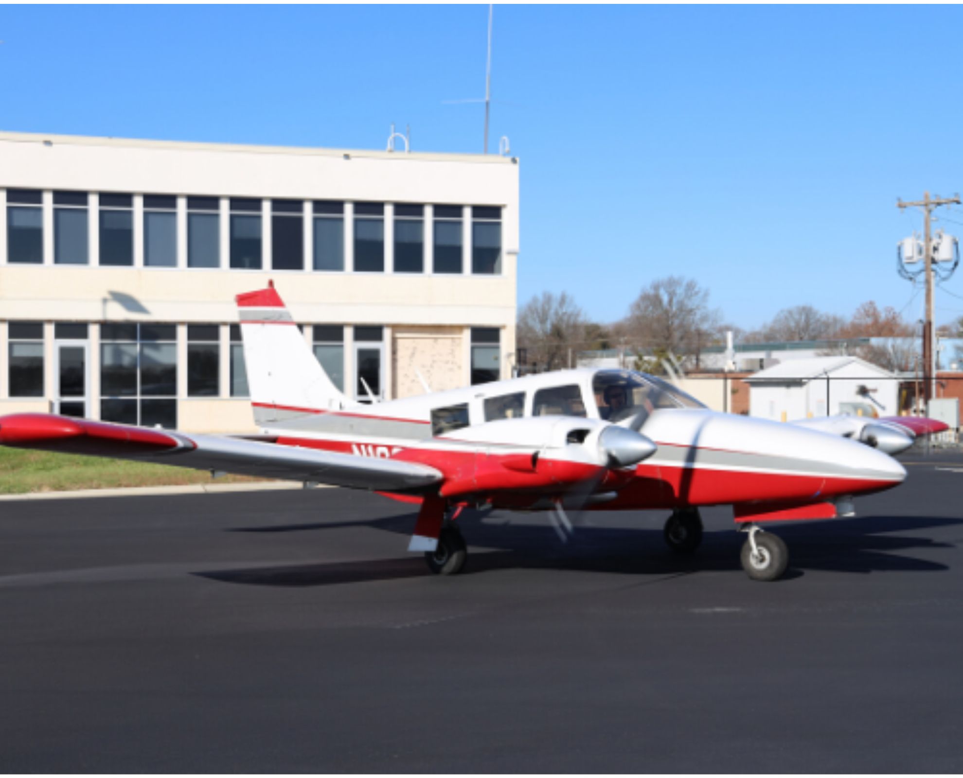 Piper-Seneca-1-3 – Piedmont Flight Training